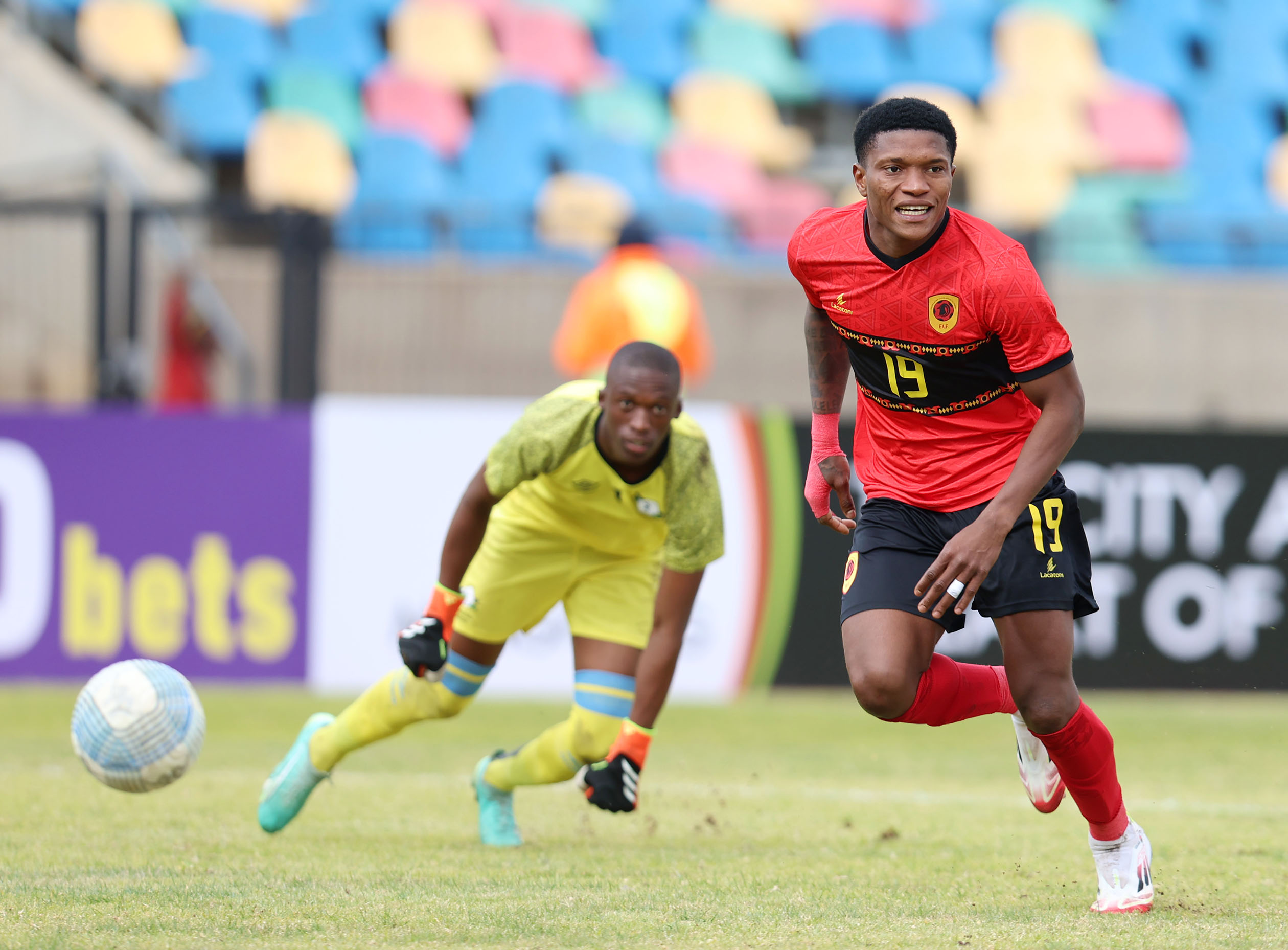 EN, FR, PR: Depu makes history as Angola defeat Lesotho in Mangaung ...